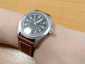 ハミルトン「カーキフィールド(H68411533)」レビュー｜正統派ミリタリーウォッチ | ずぶしろ.com ～腕時計を中心とした個人ブログ～