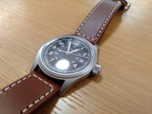 ハミルトン「カーキフィールド(H68411533)」レビュー｜正統派ミリタリーウォッチ | ずぶしろ.com ～腕時計を中心とした個人ブログ～